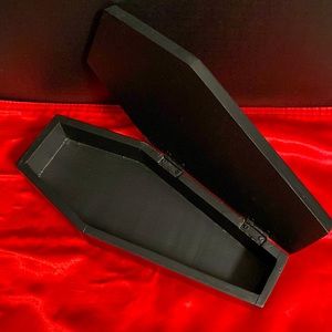 Unbranded | Accents | Gothic Vampire Coffin Jewelry Box | Poshmark